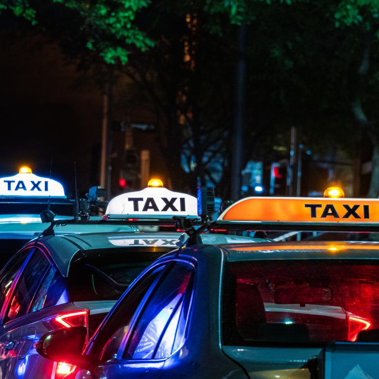 Arrange TIAIB taxi and fleet insurance solutions via Marsh brokers
